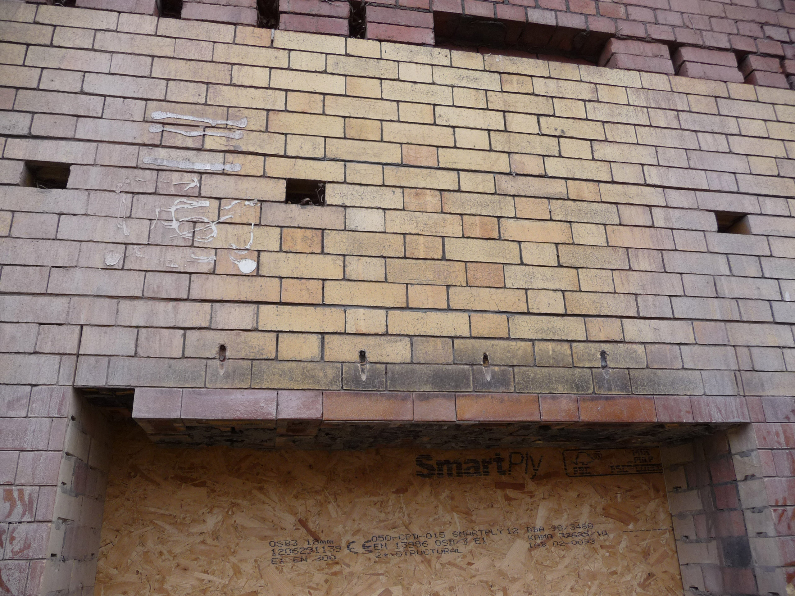 Non-disruptive lintel creation on Bristol North Baths | Helifix